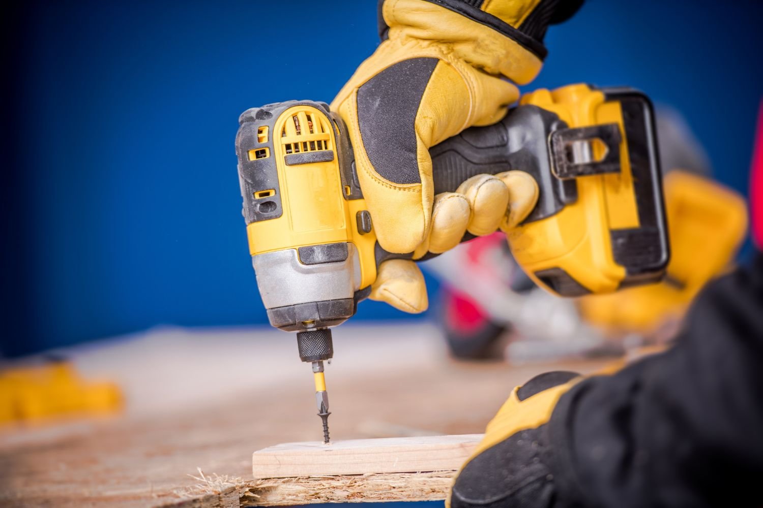 How to Use a Cordless Drill: Pro Tips for a Powerful Tool